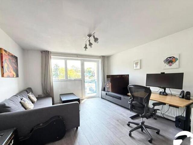 Clipper Way, London, 1 Bedroom Flat