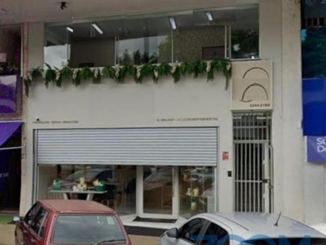 CLS 410 BLOCO A LOJA 210m2 EXCELENTE LOCAL MOVIMENTADO CONFIRA E VISITE A LOJA