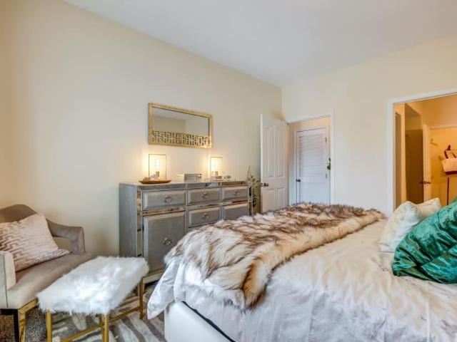 Club at Stone Oak 3 Bedroom Apartment for Rent at 21739 Hardy Oak Blvd, San Antonio, TX 78258 Stone Oak
