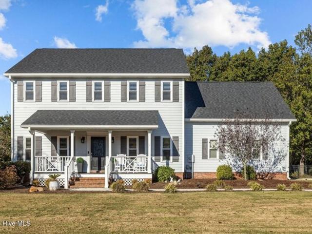 Club House Dr, Morehead City, Home For Sale