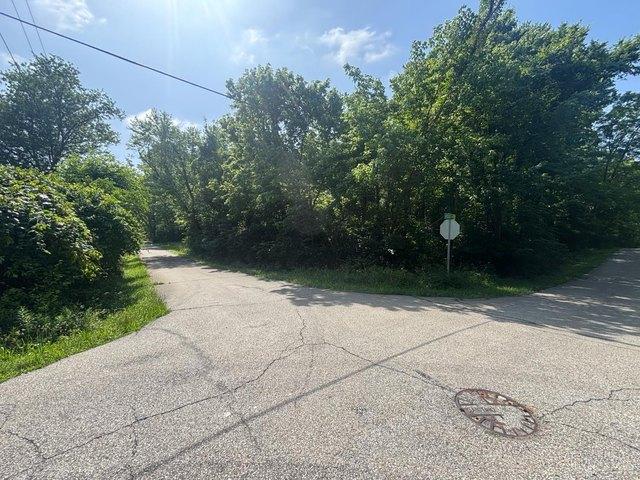 Club House Dr, Amelia, OH 45102
