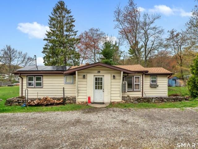 Club Ln, Plymouth, Home For Sale