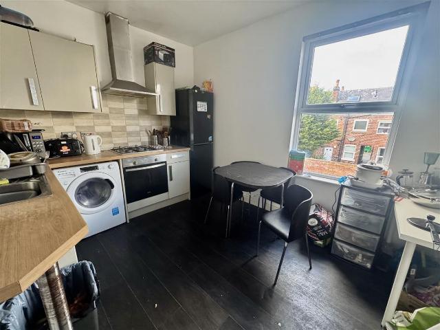 Club Street, Sheffield S11, Room to rent, £450 pcm | PrimeLocation