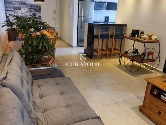 CLUB VIEW RESIDENCIAL SANTO ANDRÉ Apartamento à venda, de 2 quartos, 2 vagas e varanda na Vila Amé