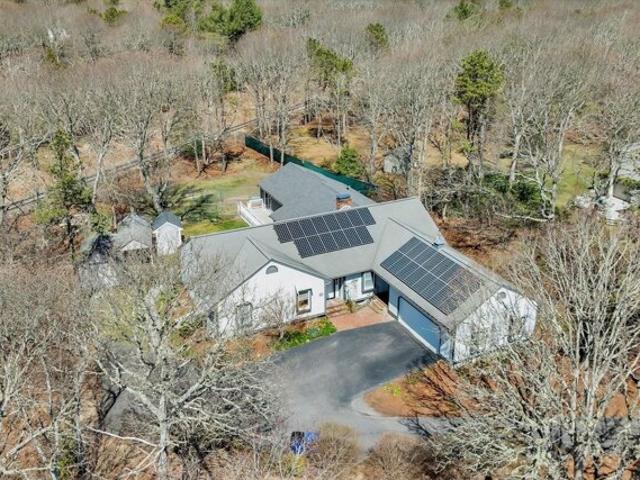 Clubhouse Dr, Pocasset, Home For Sale