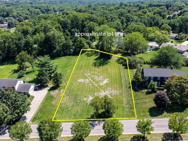 Clubview Blvd S, Worthington, OH 43235