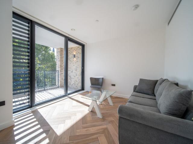 Cluny Mews SW5, 3 bed flat to rent, £5,500 pcm | PrimeLocation