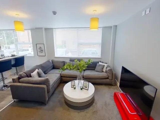Cluster Ensuite