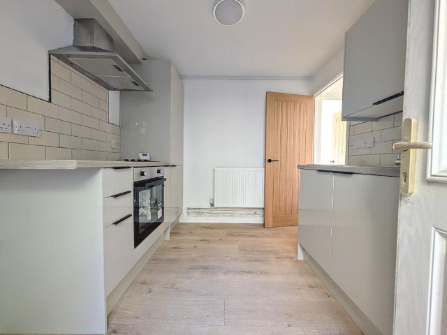 Clydach Road, Tonypandy