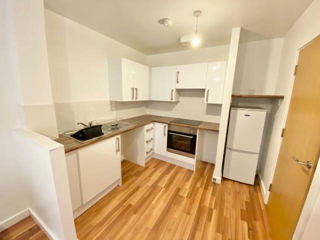 Clyde Court, Leicester LE1, 2 bed flat to rent, £815 pcm | PrimeLocation