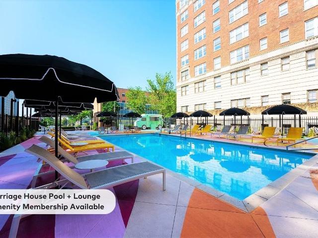 Clyde Manor 1 Bedroom Apartment for Rent at 350 E Armour Blvd, Kansas City, MO 64111 Broadway Gillham