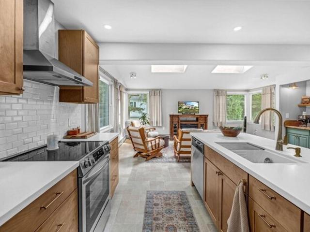 Clyde Rd, Bangor, Home For Sale