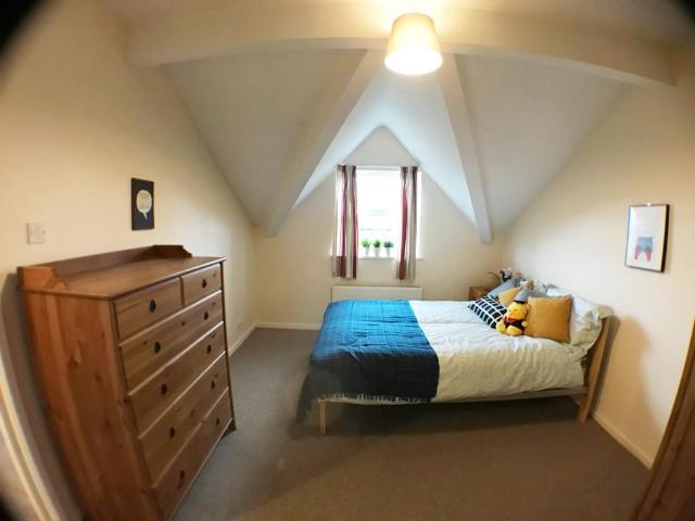 Clyde Road, Manchester M20 2 bed flat to rent £1,340 pcm £309 pw
