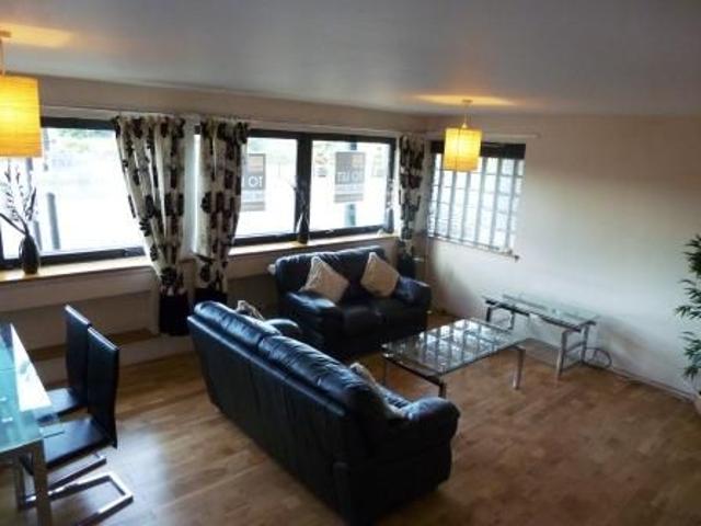 Clyde Street, Glasgow, G1 4LH