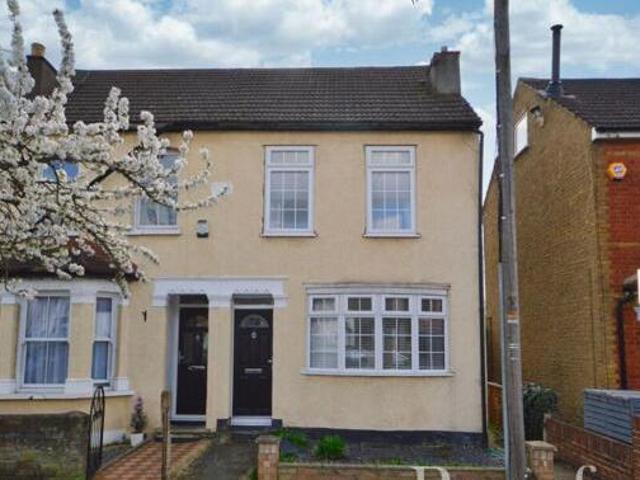 Clydesdale Road, Hornchurch, 3 Bedroom Semi detached