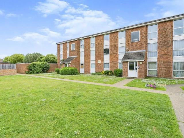 Clyfton Close