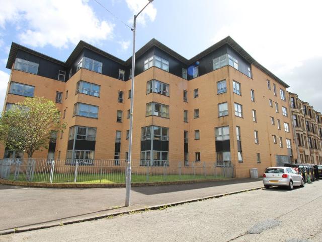 Clynder Street, Ibrox, Glasgow G51, 2 bed flat to rent, £950 pcm | PrimeLocation