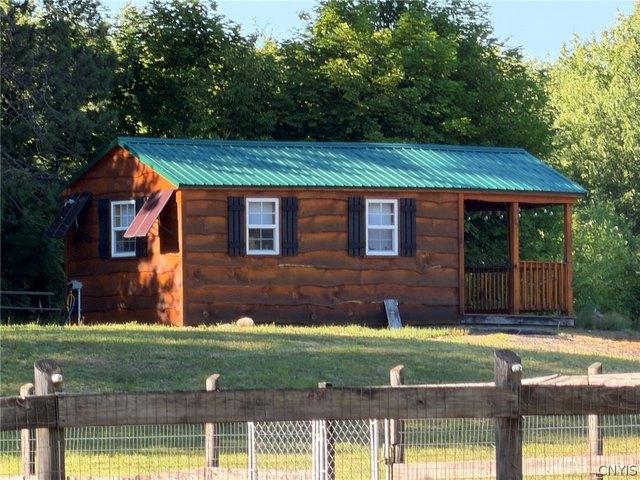 Cr 4, Central Square, NY 13036