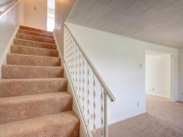 CR 1010 Crescent Dr 3 Bedroom Apartment for Rent at 1010 Crescent Dr, Champaign, IL 61821