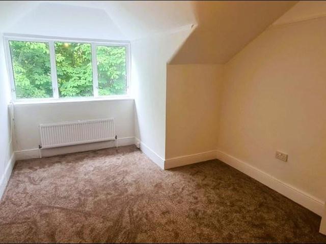 Crouch Hill, London, N8 1 bed flat to rent £1,600 pcm £369 pw