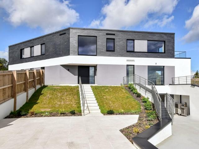 Crouch Lane, Waltham Cross EN7 7 bed detached house to rent £9,995 pcm £2,307 pw