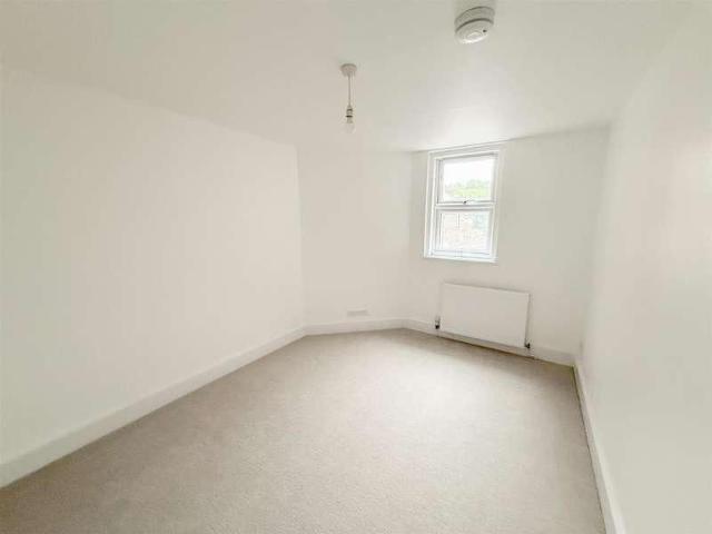 Crowborough Hill, Crowborough, TN6