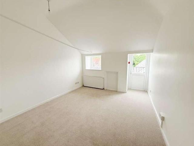 Crowborough Hill, Crowborough, TN6