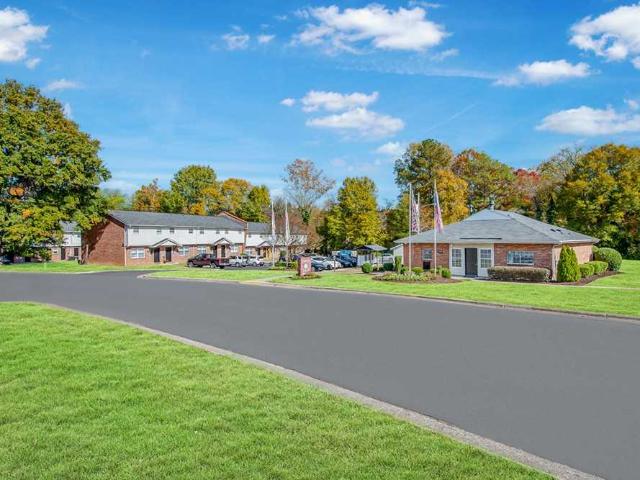 Crowders View Townhomes 2 Bedroom Apartment for Rent at 1926 Hartford Drive, Gastonia, NC 28052