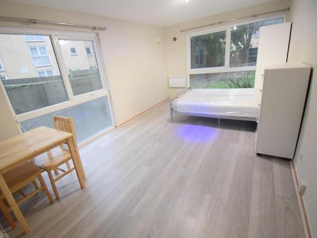 Crowhurst Court, Lansdowne Road, Tottenham, London N17, Studio to rent, £1,195 pcm | PrimeLocation