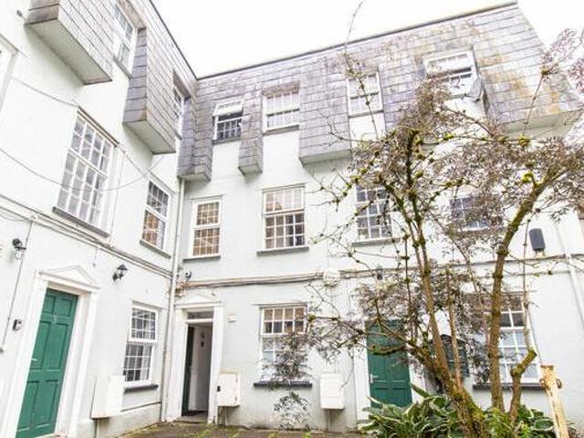Crown Court, Duke Street, 2 Bedroom Town