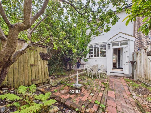 Crown Gardens, Brighton, East Sussex BN1, 2 bed cottage to rent, £1,950 pcm | PrimeLocation