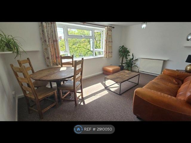 Crown Hill, Brighton BN2, 2 bed flat to rent, £1,650 pcm | PrimeLocation