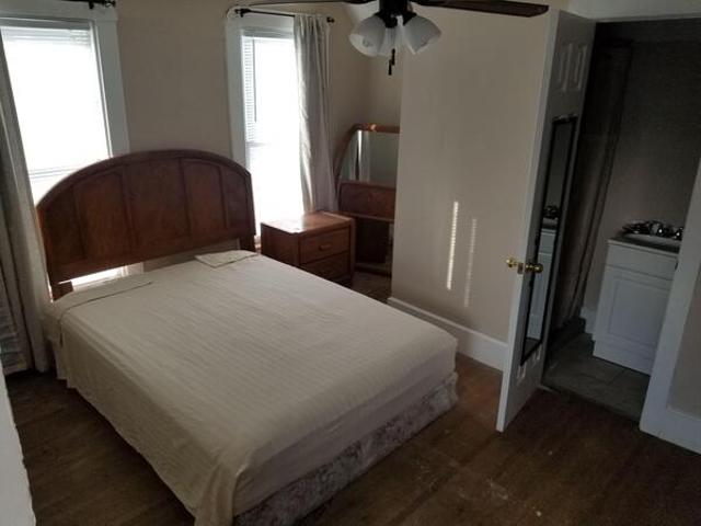 Crown Hill Home, a 2 minute walk to transit stop Meridian St & 33rd St