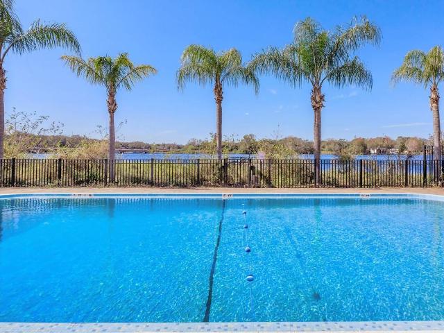 Crown Pointe Apartments 3 Bedroom Apartment for Rent at 4102 Oak Knoll Ct, Tampa, FL 33610 Northeast Tampa