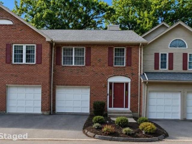 Crown Rdg Unit,newington, Home For Sale