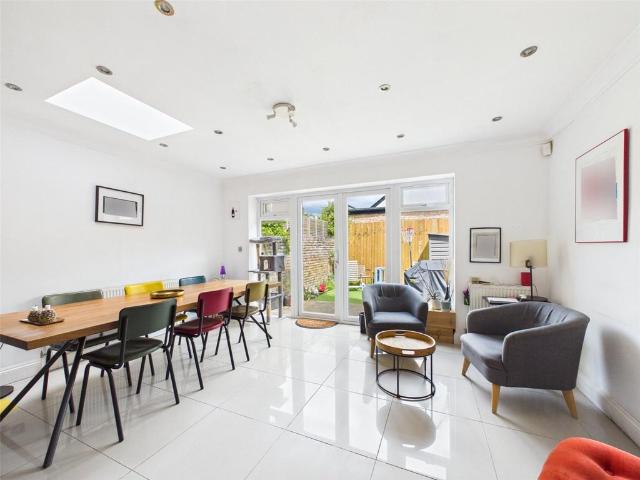 Crown Road, St Margarets 5 bed terraced house to rent £3,995 pcm £922 pw