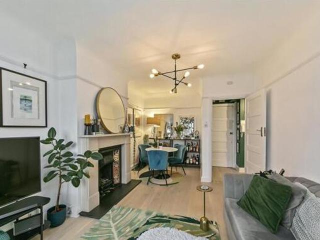 Crown Road, St Margarets, 2 Bedroom Apartment