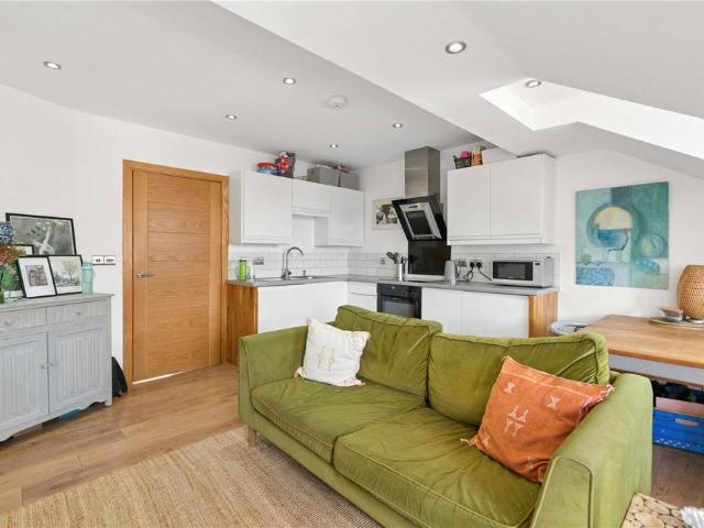 Crown Road, St Margarets, TW1, Twickenham