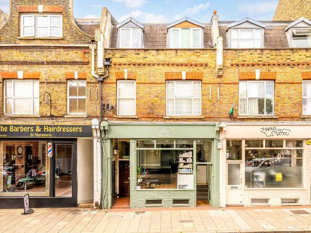 Crown Road, Twickenham TW1, Studio to rent, £1,250 pcm | PrimeLocation