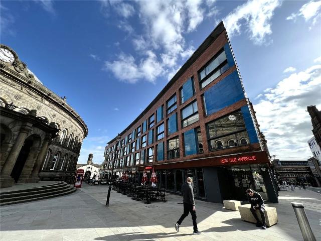 Crown Street, Leeds LS2, 2 bed flat to rent, £1,050 pcm | PrimeLocation