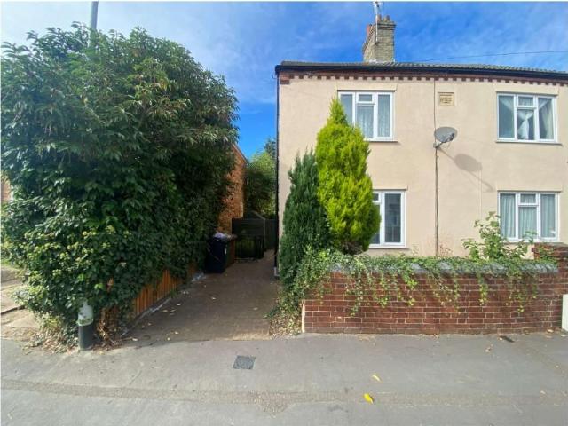 Crown Street, New England PE1, 3 bed semi detached house to rent, £1,050 pcm | PrimeLocation