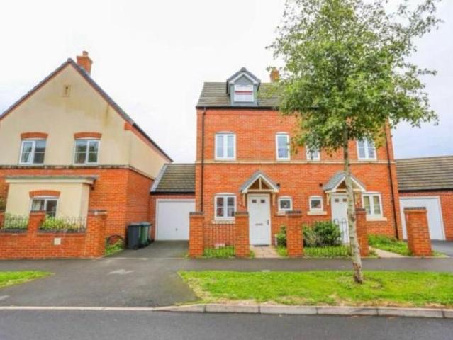 Crown Street, Smethwick B66, 1 bed semi detached house to rent, £1,495 pcm | PrimeLocation