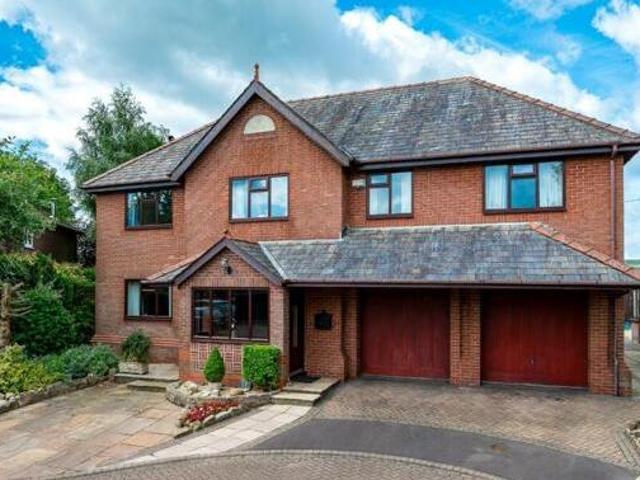 Crowndale, Edgworth, 4 Bedroom Detached