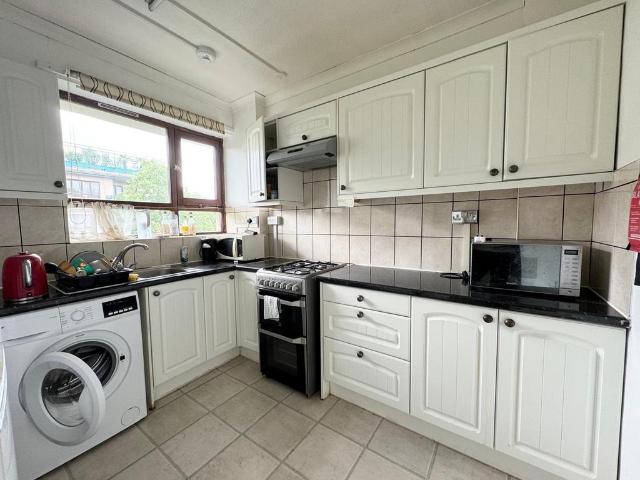 Crowndale Road, Camden, NW1 4 bed flat to rent £4,797 pcm £1,107 pw