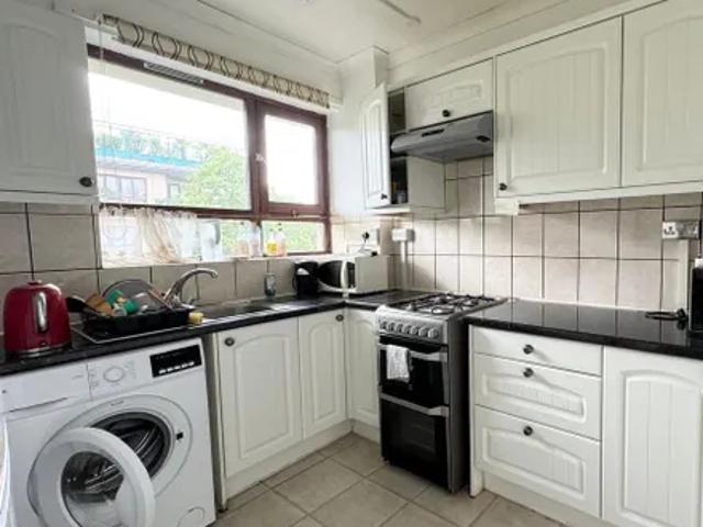 Crowndale Road, London, NW1 1TU, United Kingdom | 4 bed apartment for rent #167478523 | Rentberry