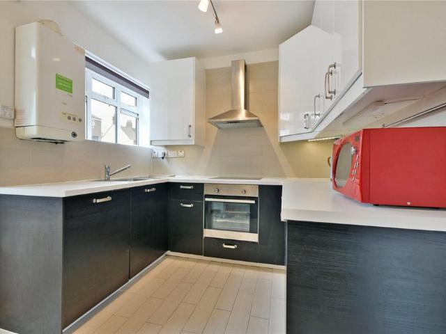 Crowndale Road, Mornington Crescent. 1 bed flat to rent £2,000 pcm £462 pw