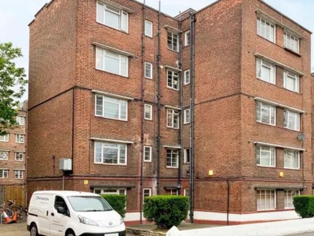 Crownstone Road, London, SW2 1BT, United Kingdom | 2 bed apartment for rent #122304883 | Rentberry