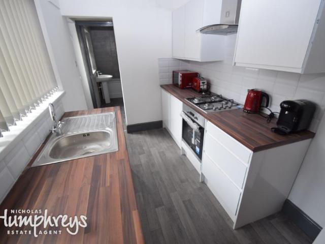 Crowther Street, Stoke On Trent ST4 3 bed terraced house to rent £1,191 pcm £275 pw