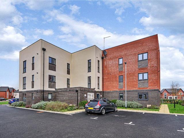 Croxden Way, Daventry, Northamptonshire NN11, 2 bed flat to rent, £1,050 pcm | PrimeLocation
