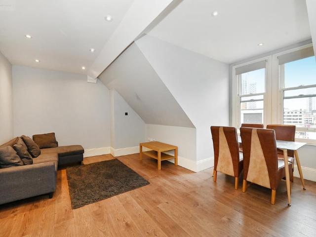Croydon CR0 1 bed flat to rent £1,395 pcm £322 pw